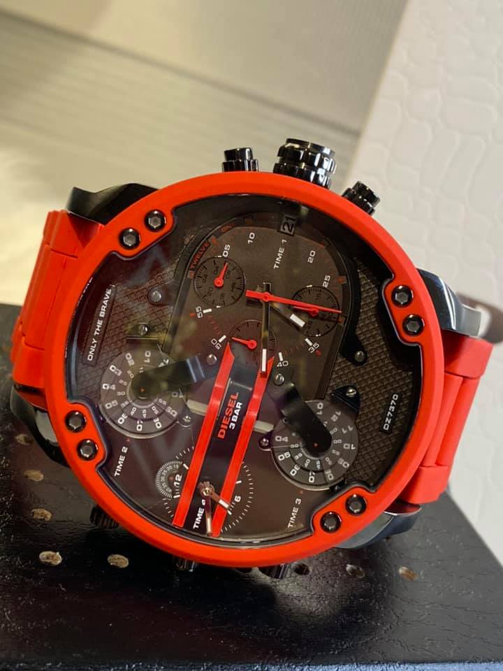 Diesel Men’s Mr. Daddy 2.0 Gunmetal Dial Watch – Club de Mode