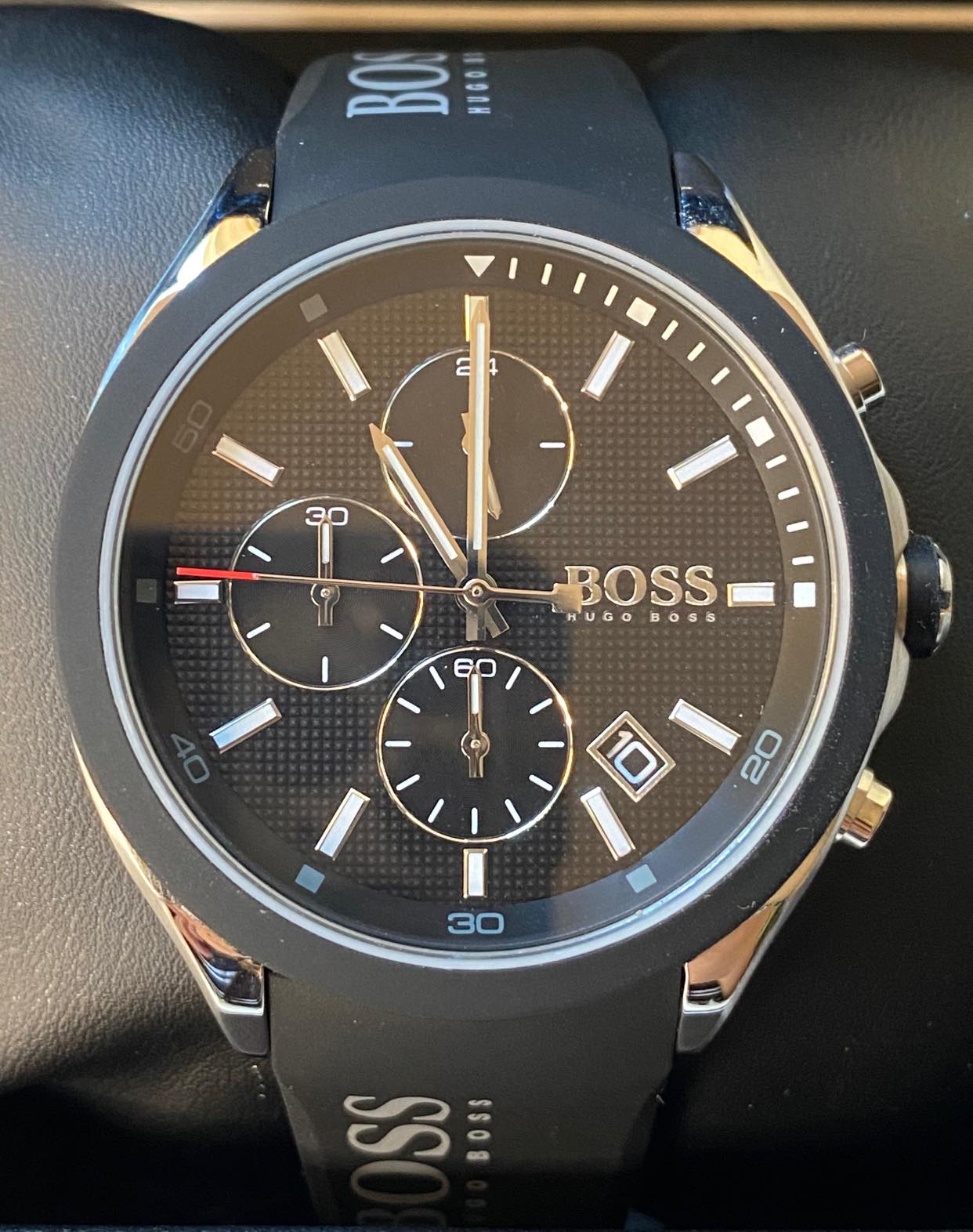 Hugo Boss Men’s Velocity Black Watch – Club de Mode